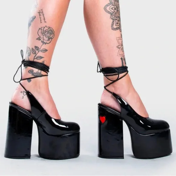 Lamoda | Shoes | Lamoda Sz 4 Tainted Love Platform Heels Black Patent ...